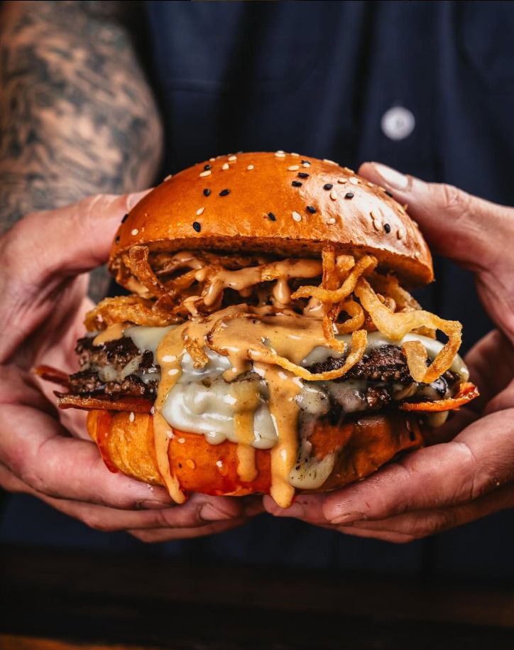 Conheça 10 hamburguerias que transformaram a cena gastronômica em ...
