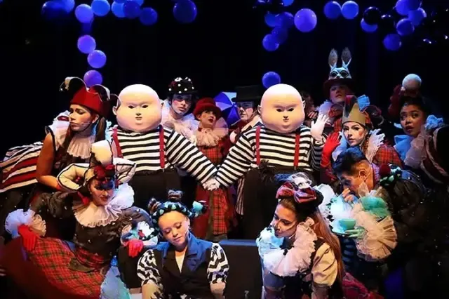 “Alice – O Musical” está em cartaz em Barueri até dia 24 | Visão Oeste